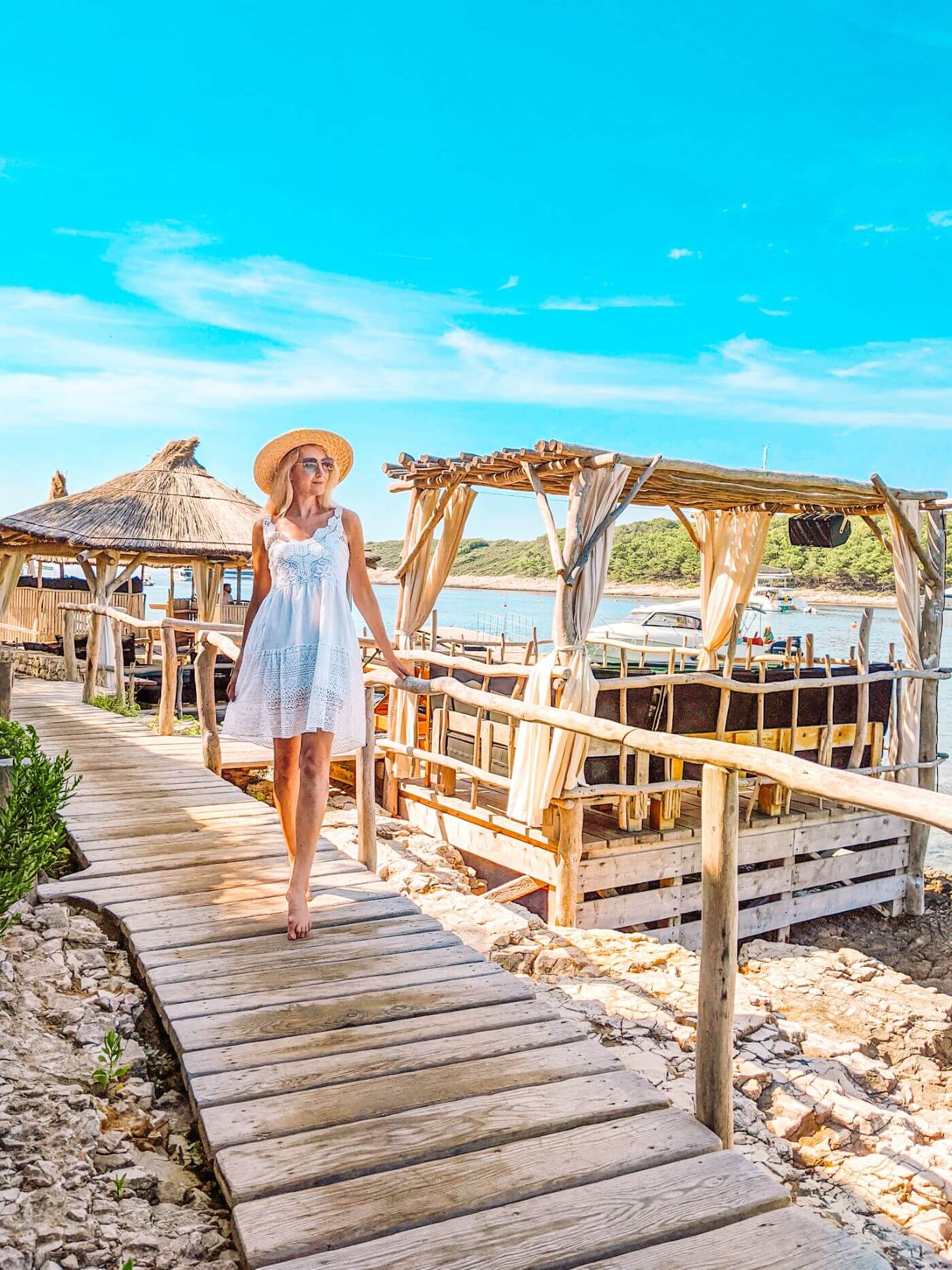 Hvar Pakleni Islands: The Perfect Day Trip! - Little Wanderblog